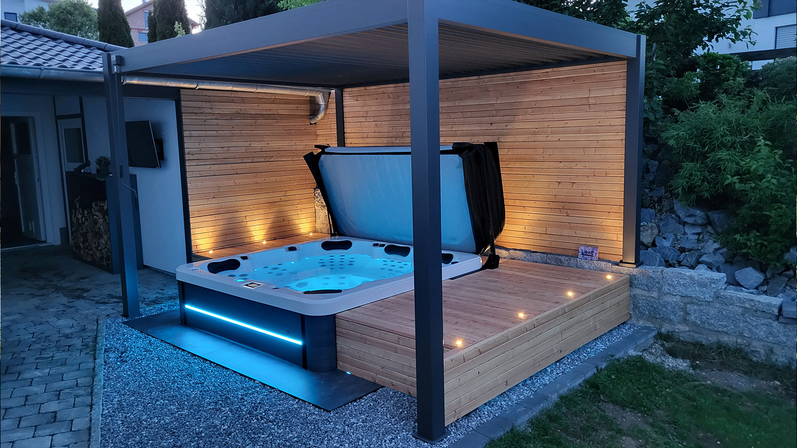 Ratgeber: Alles was Sie über Outdoor Whirlpools wissen müssen